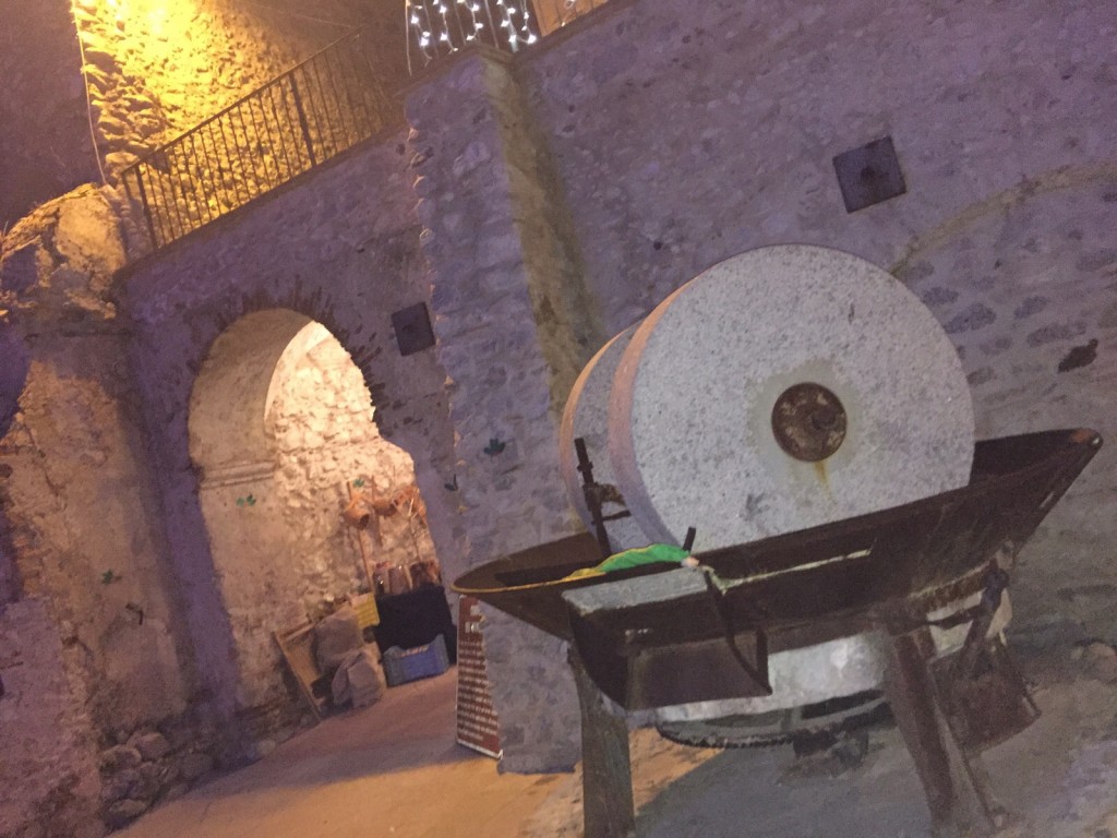 IL NATALE DELLA LOCRIDE CHE INIZIA DA PLACANICA - Ciavula