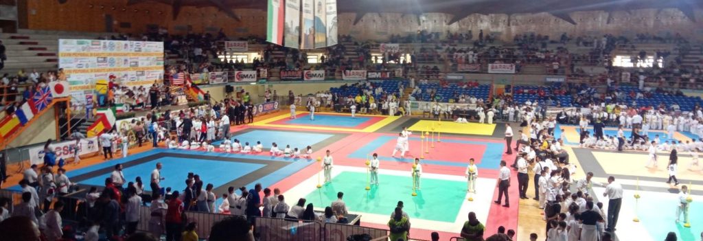 Altri riconoscimenti per il karateka gioiosano Simone Femia - Ciavula