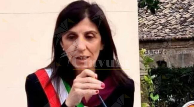 Danneggiati i mezzi di una ditta a Montebello Jonico, il sindaco: "Un ...